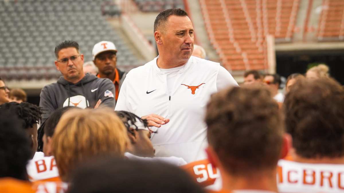 This upends the recruitment process when the Texas defensive lineman ...